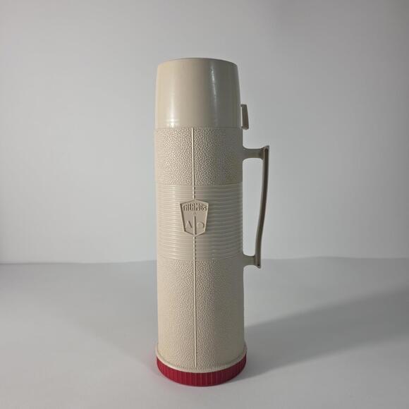 Thermos | Other | Genuine Vintage Thermos Brand Beige Red Quart Lined ...